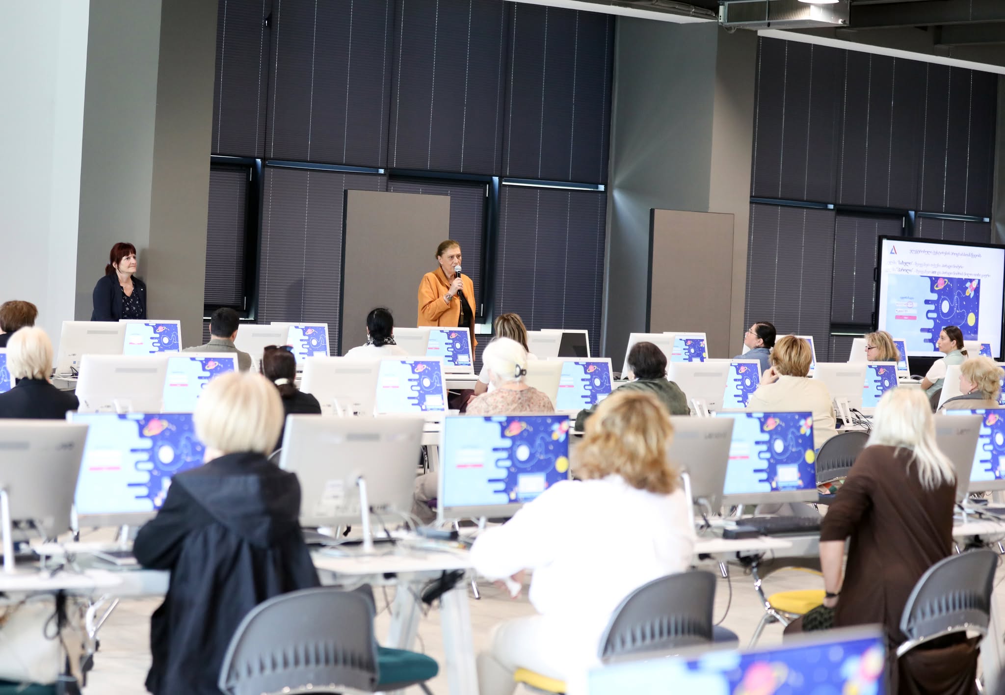 მიმდინარეობს მზადება 2025 წლის გამოცდებისათვის